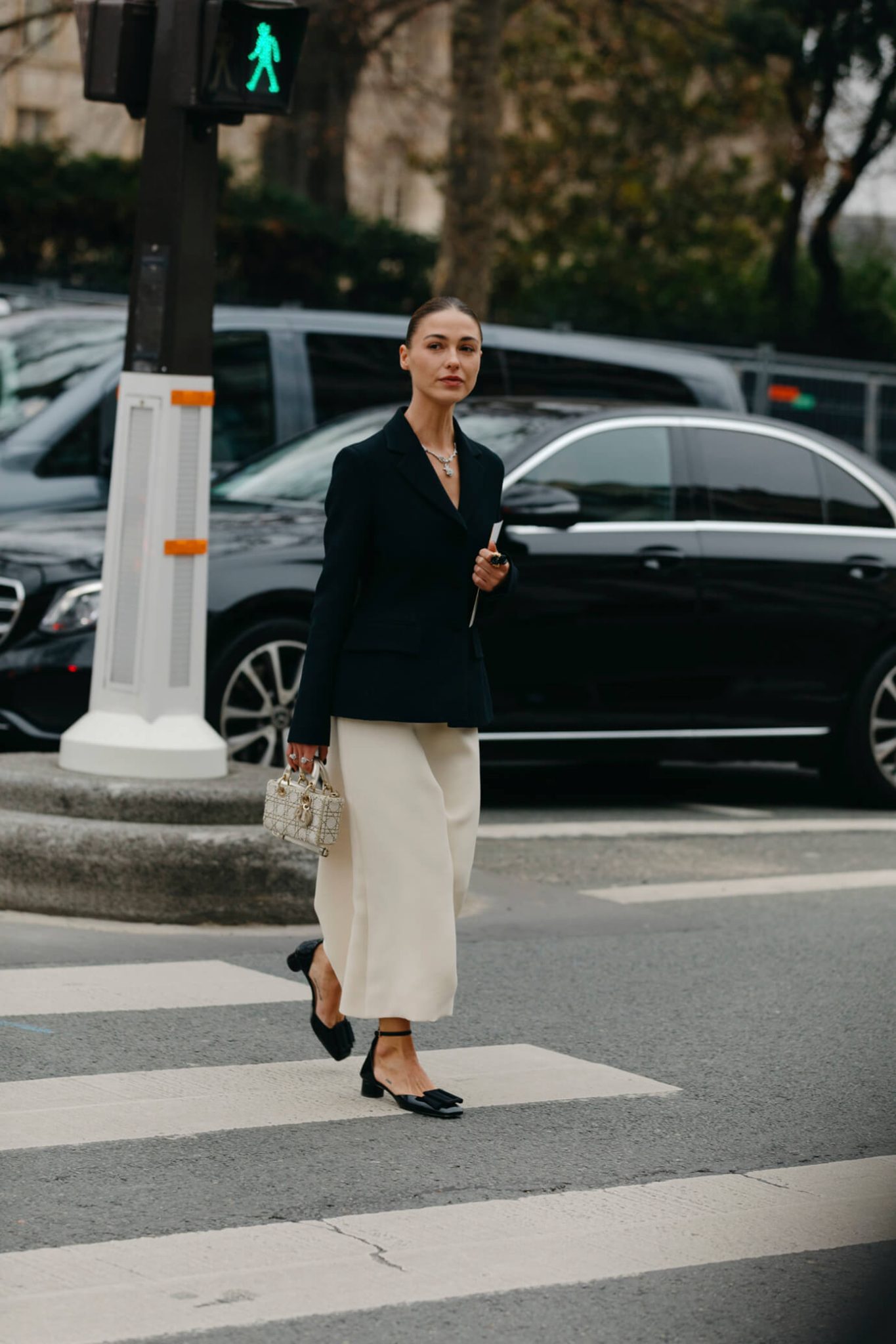 10 French Winter Outfits from Paris Couture Week