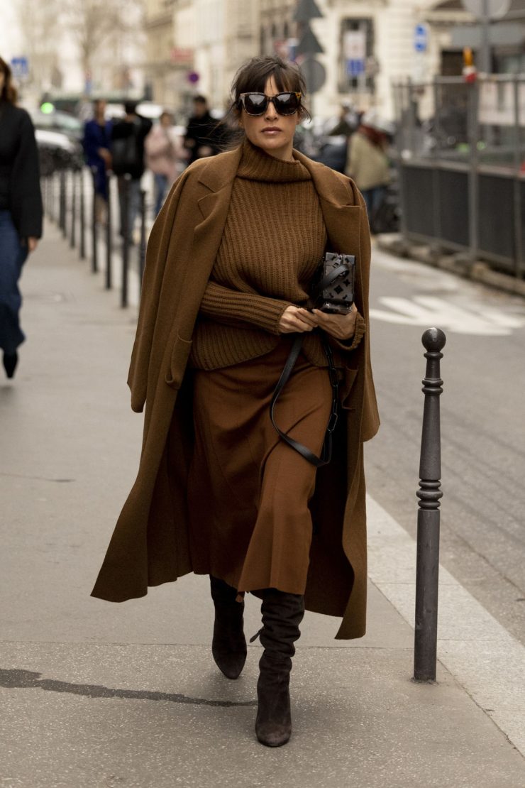 10 Chic Spring Outfits From Paris Fashion Week Street Style 2023